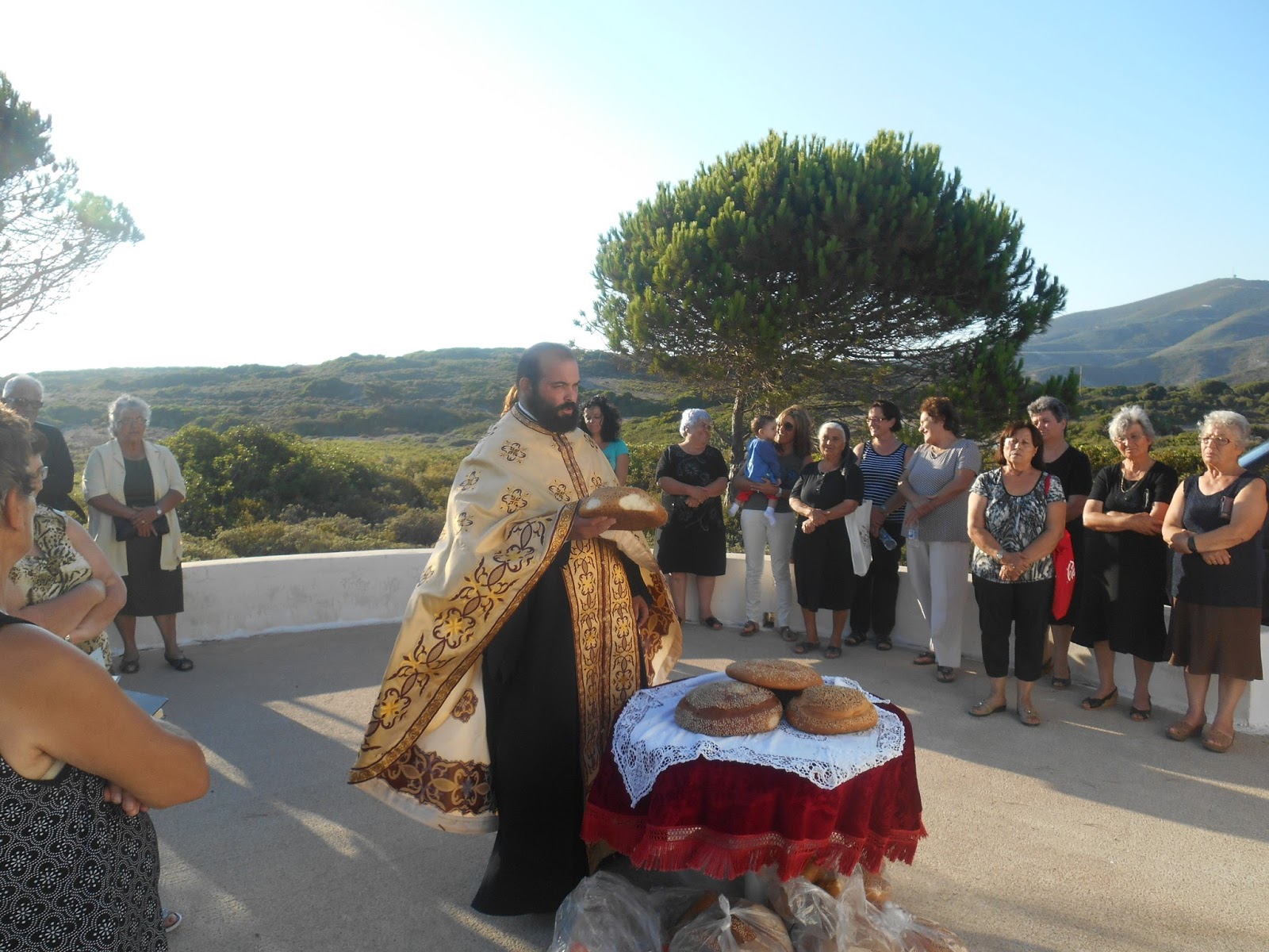 ΜΕΣΑΝΑΓΡΟΣ ΡΟΔΟΥ: "ΕΙΚΟΝΕΣ ΑΠΟ ΤΗ ΓΙΟΡΤΗ ΤΗΣ ΑΓΙΑΣ ΠΑΡΑΣΚΕΥΗΣ ΣΤΟΝ ...