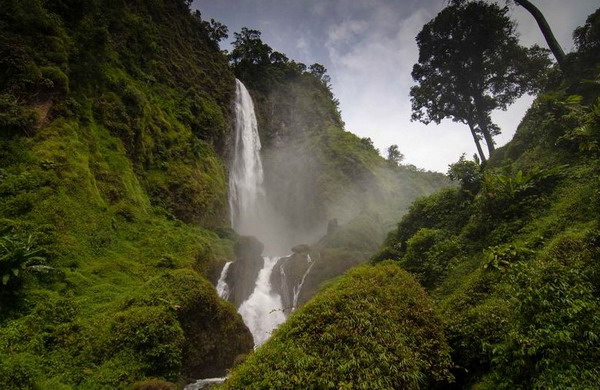 Curug Citambur, Wow.. Betapa Mengagumkannya Tempat Wisata Ini..!!!