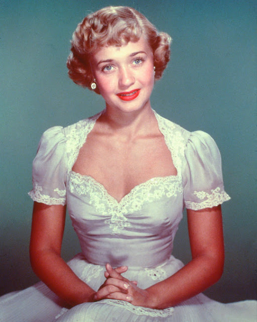 Jane Powell, A garota da casa ao lado