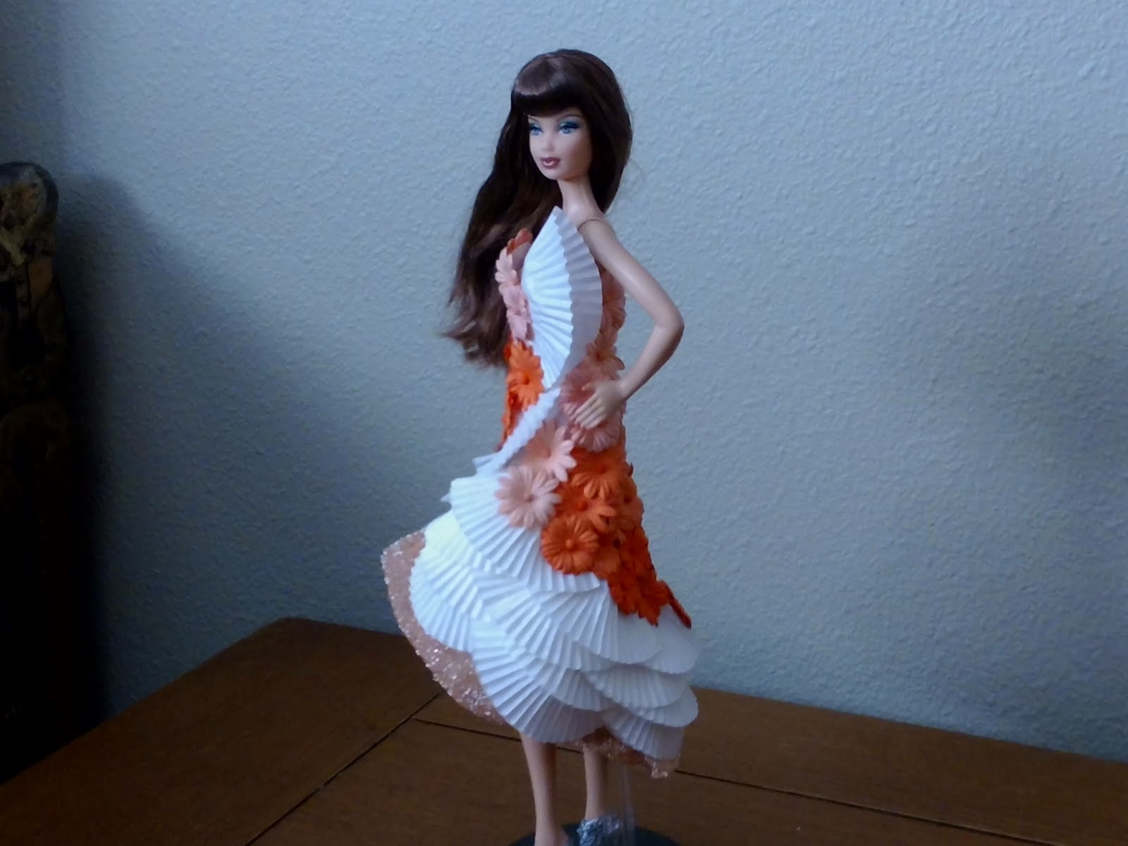 The Blue Robins' Nest: Elements of Design: A Barbie Gown Deconstructed