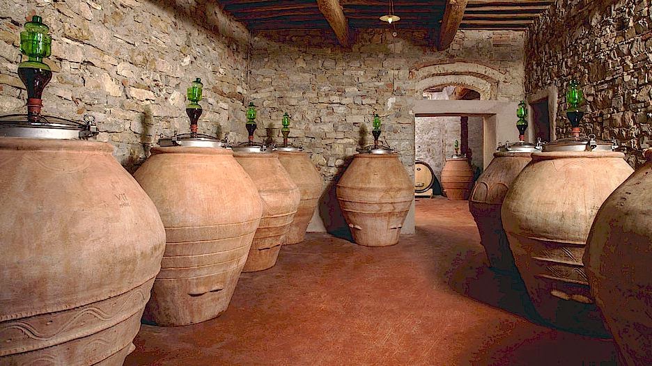 Making wine in terracotta containers - conference in Impruneta November ...