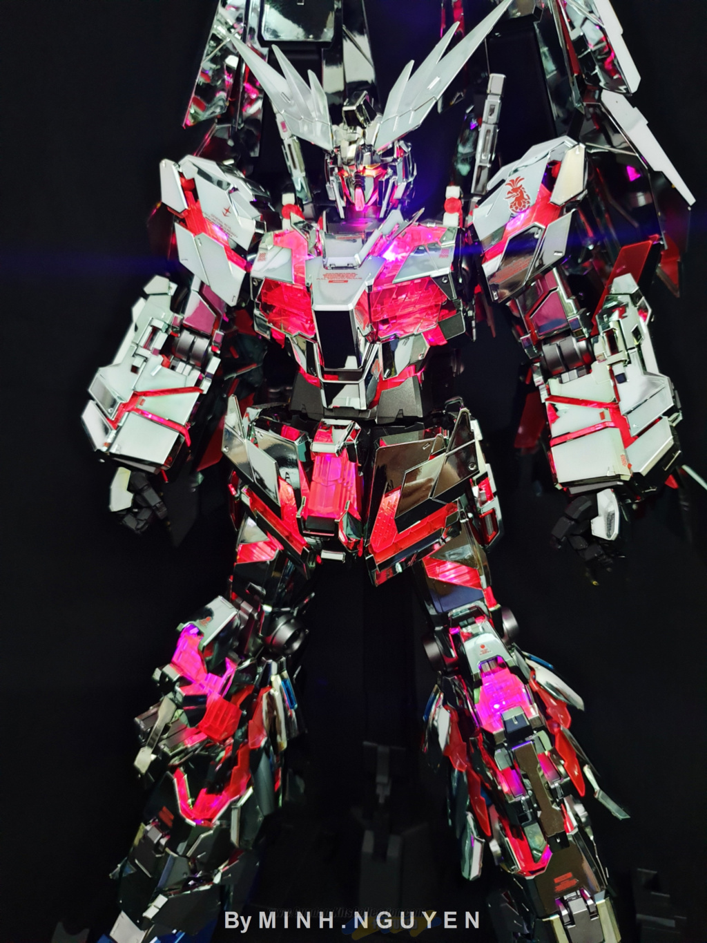 Painted Build: PG 1/60 Unicorn Gundam 03 Phenex "TYPE-RC"