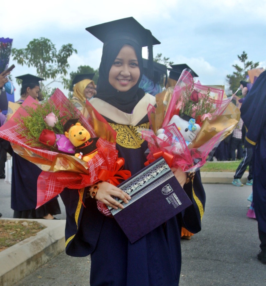 ! Elia : Short & Sweet !: Gambar Konvo Degree Ditemui