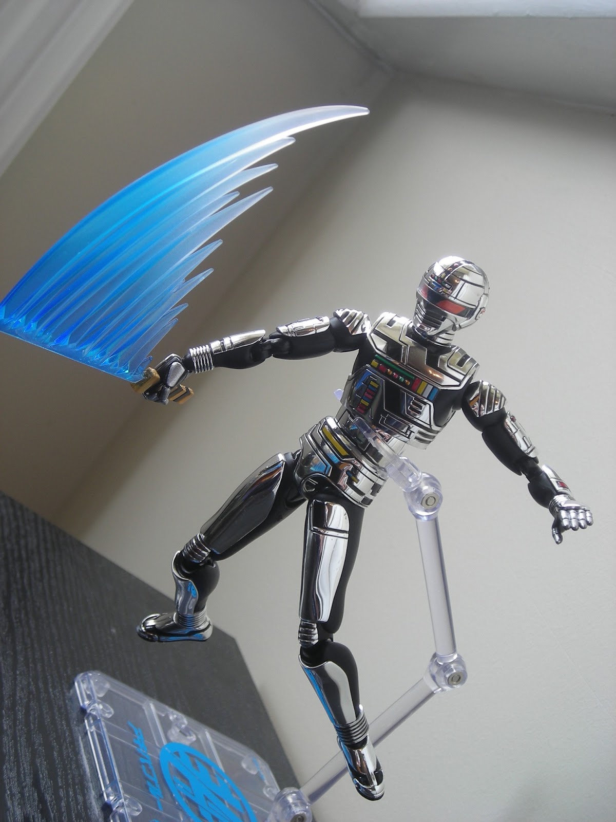 My Shiny Toy Robots: Toybox Review: S.H. Figuarts Gavan