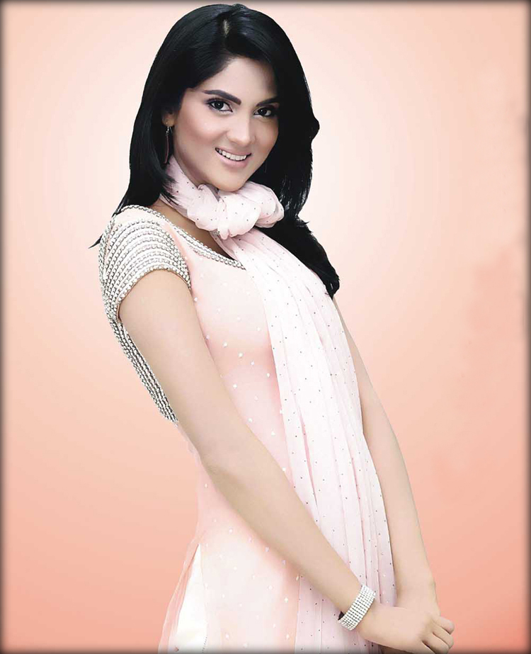 Its All About Latest Fun : Fiza Ali Top Pakistani TV Actress and ...