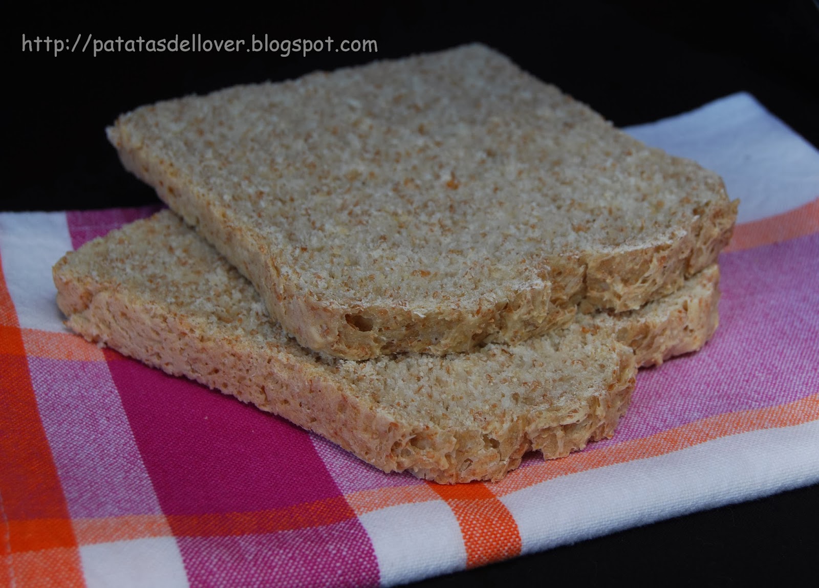 Patatas de llover: PAN DE SALVADO DE TRIGO Y AVENA