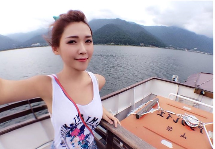 Gatita Yan - Asian Girl