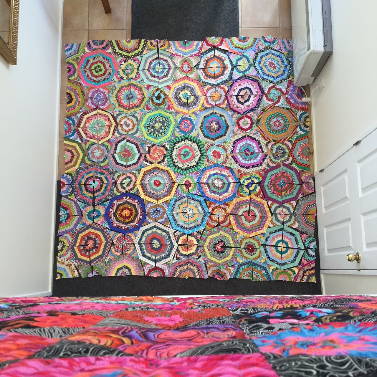 Wendy's Quilts and More: Cobweb Quilt update