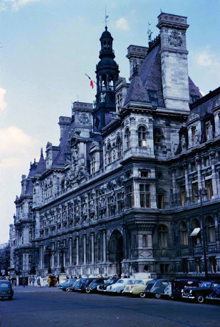 Color Photographs of Paris in the 1960s ~ Vintage Everyday