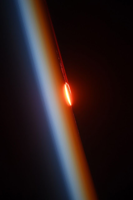 Friends of NASA: Goodnight, Earth! ☀🌍 | International Space Station