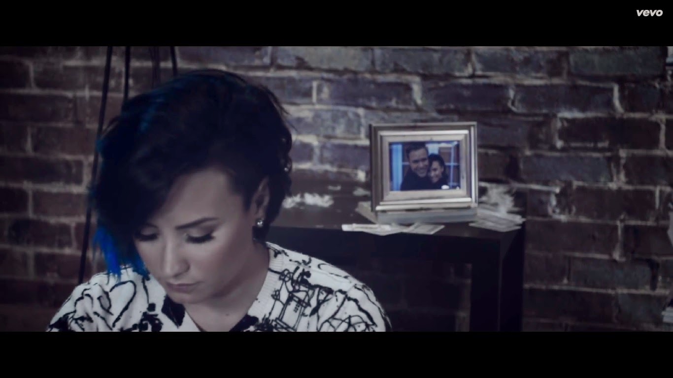 Olly Murs ft. Demi Lovato - Up ( #Official #Video ) | 365 Days With Music