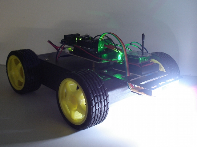 XBee-controlled 4WD wireless robot | Arduino Easy