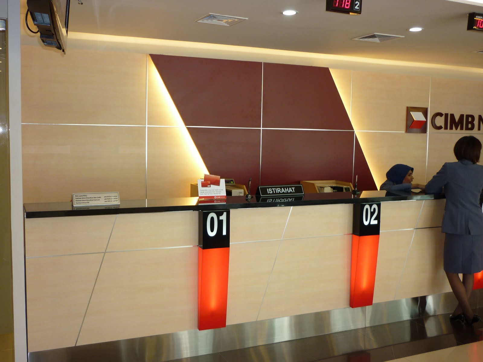 LAEINDONESIA: Standarisasi Interior CIMB Niaga