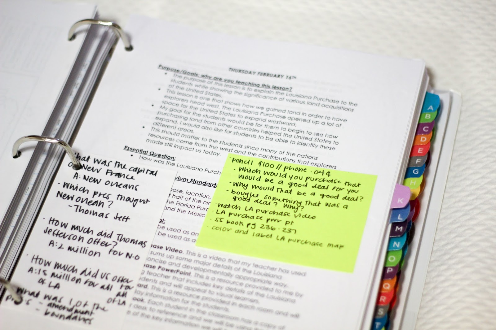 How I Organized My Student Teaching Lesson Plan Binder