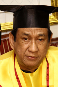 Anwar Fuadi | DBD :]