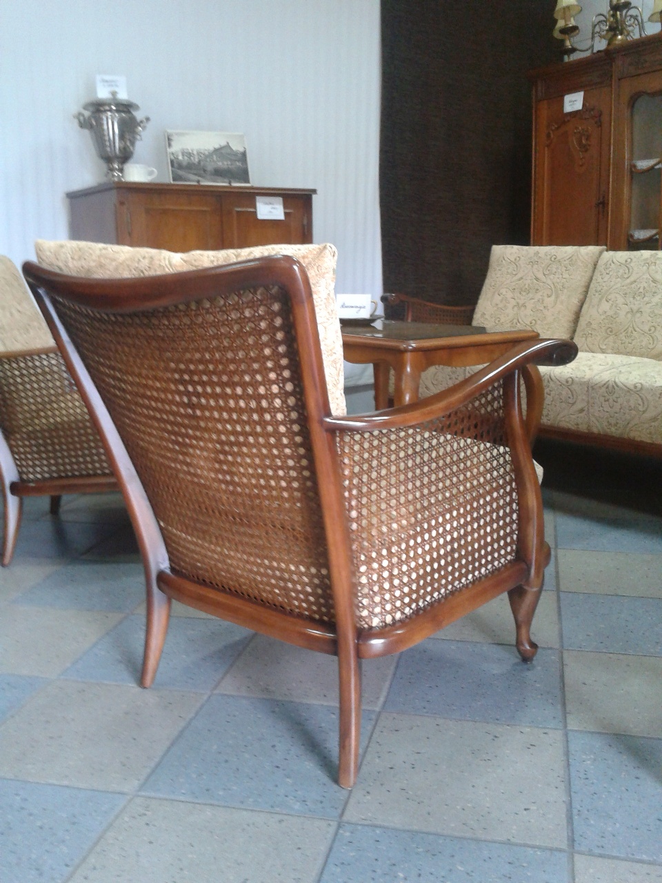 Retro Meble Stylowe: Zestaw wypoczynkowy Chippendale złozony z dwóch ...