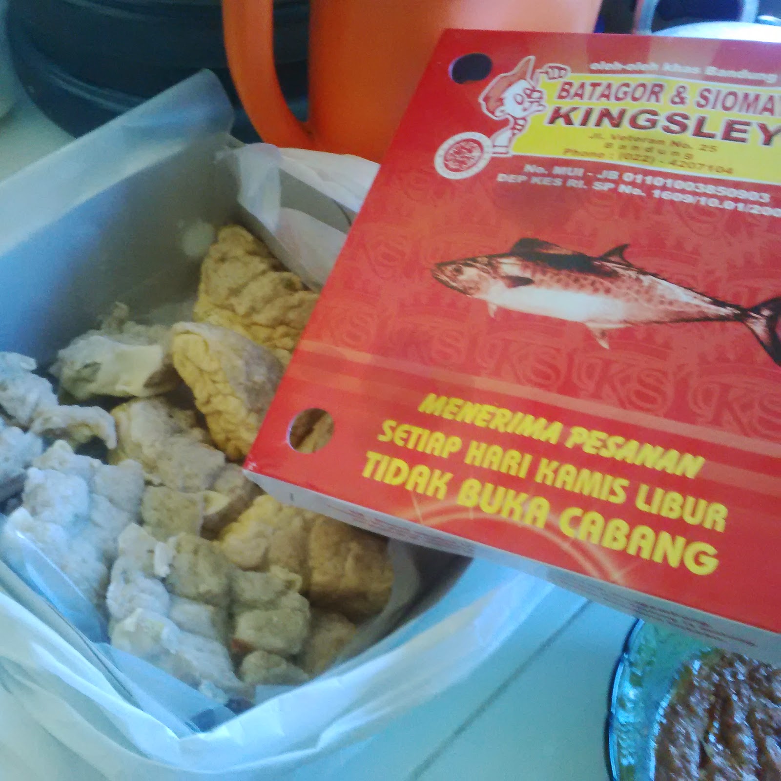 Batagor dan Siomay Kingsley, Oleh-oleh Khas Bandung Yang Nikmat - Yuni ...