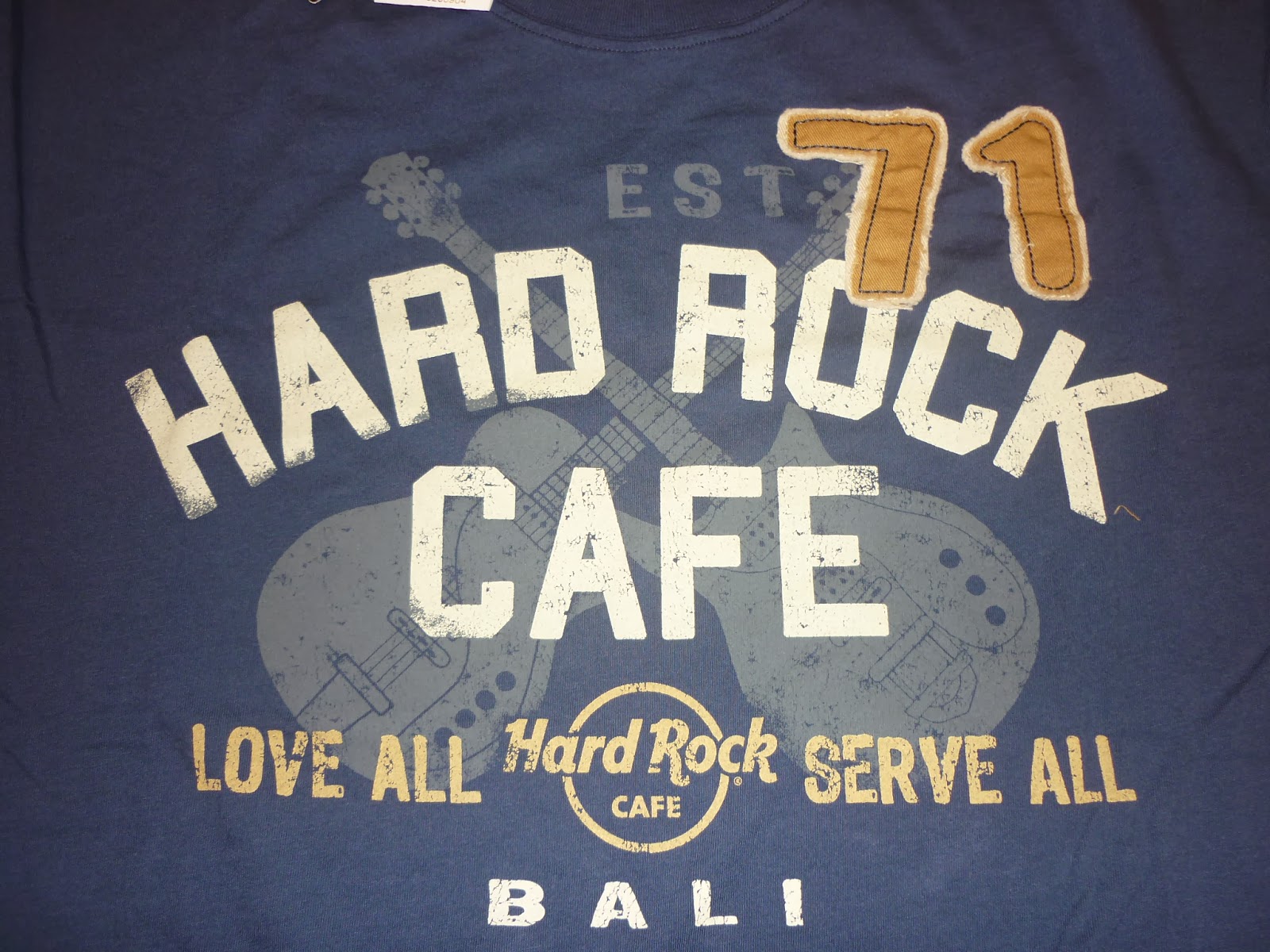 24 Jam Shopping: Hard Rock Cafe 'Bali' T-Shirt