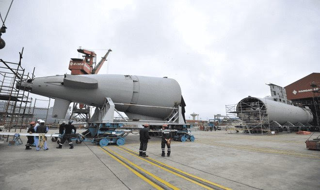 BAP Chipana:Vida nueva para un submarino | www.elSnorkel.com