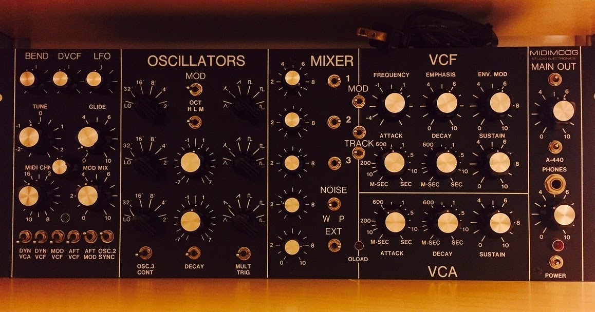 MATRIXSYNTH: Studio Electronics Midimoog with original/vintage Minimoog ...