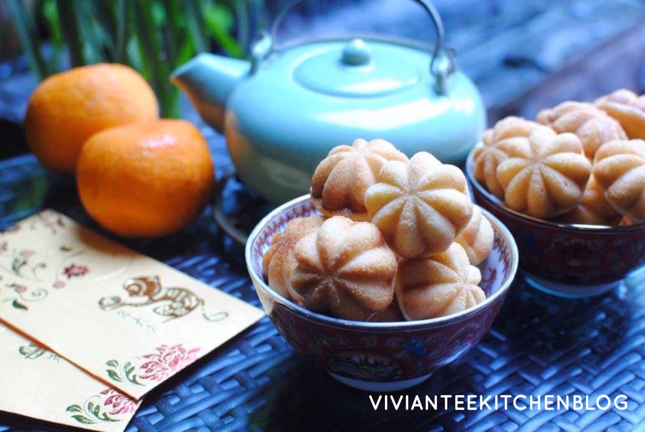 Kueh Bahulu - Vivian's Kitchen Adventures