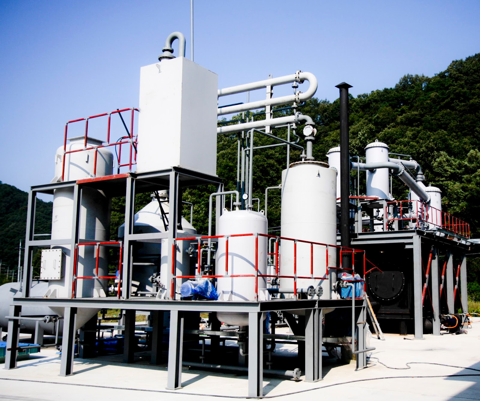 Pyrolysis(Ecocreation): Pyrolysis machine (ecocreation)