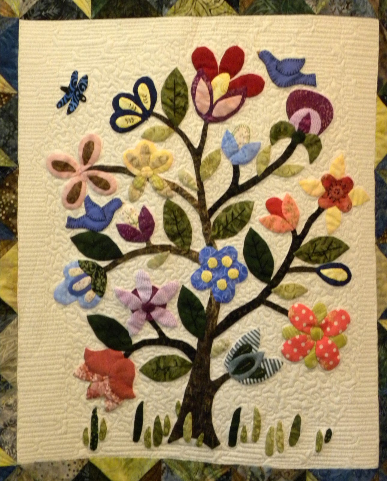 Crazy Horse Quilting: Really Big Applique Quilt