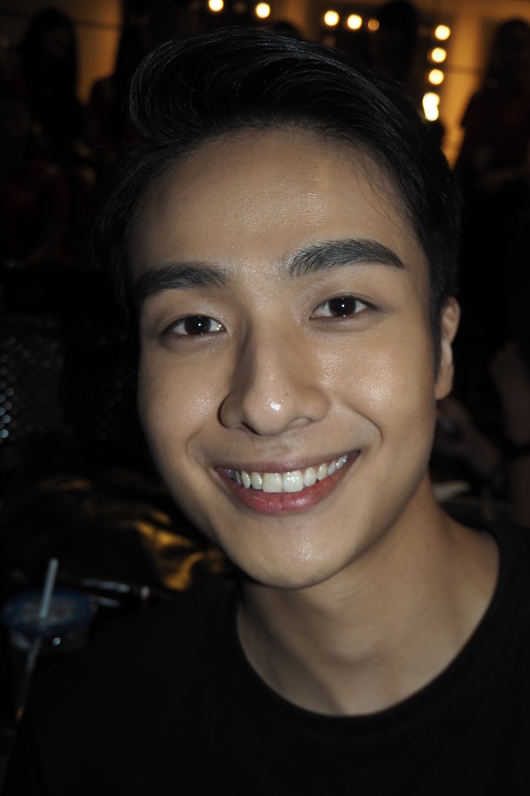 Kee Hua Chee Live!: PART 1---THE FACE OF ASIA PACIFIC STARTS WITH ME GOING INTO THE BACKSTAGE TO ...