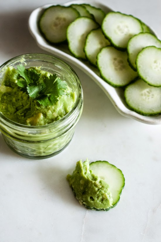 Sweet Treats: food, photography, life: Simple Guac (AIP)