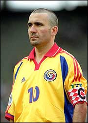 Famous Soccer Players Blog DDI: Soccer Star - Gheorghe Hagi, Romanian ...