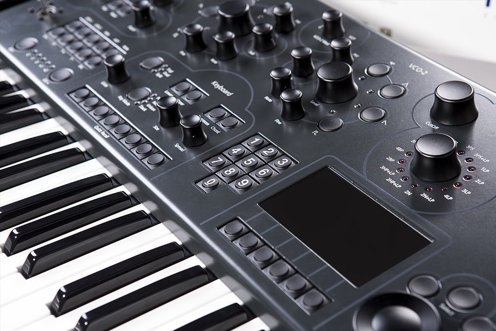 MATRIXSYNTH: Modal Electronics 008 8-Voice Polyphonic Analog ...