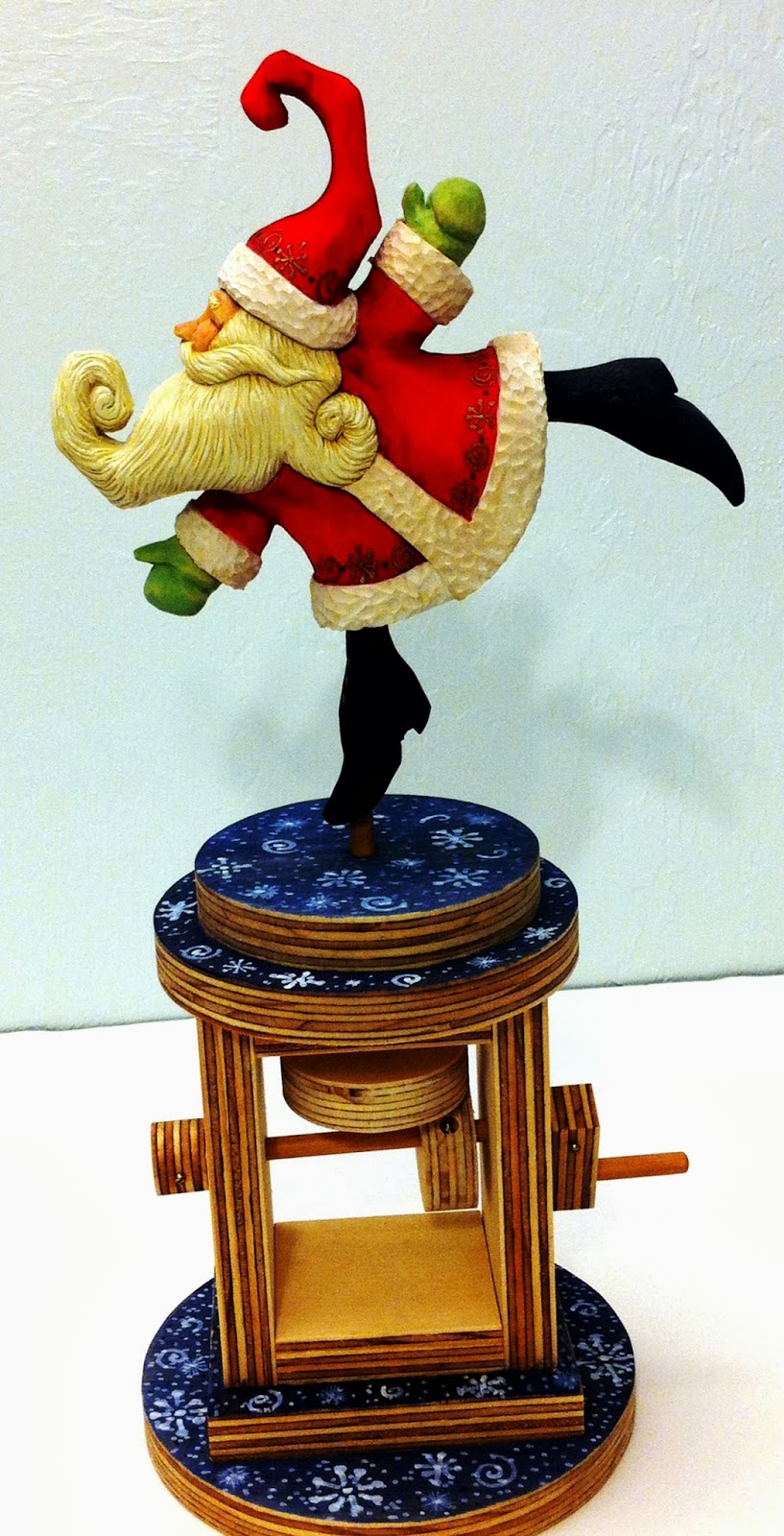 Mike Pounders Wood Carving: Dancing Santa