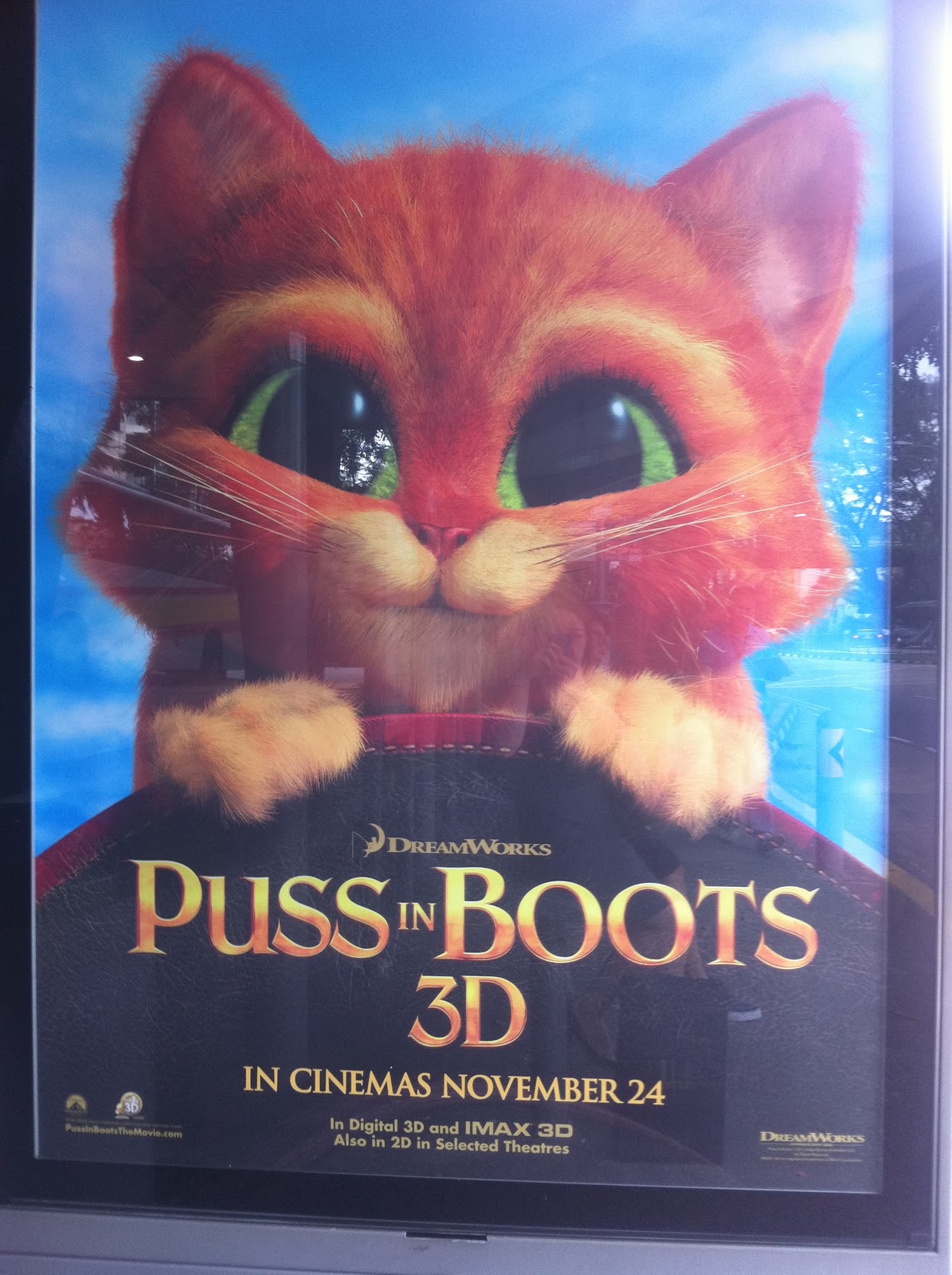 Something to Blog About: Puss in Boots Movie