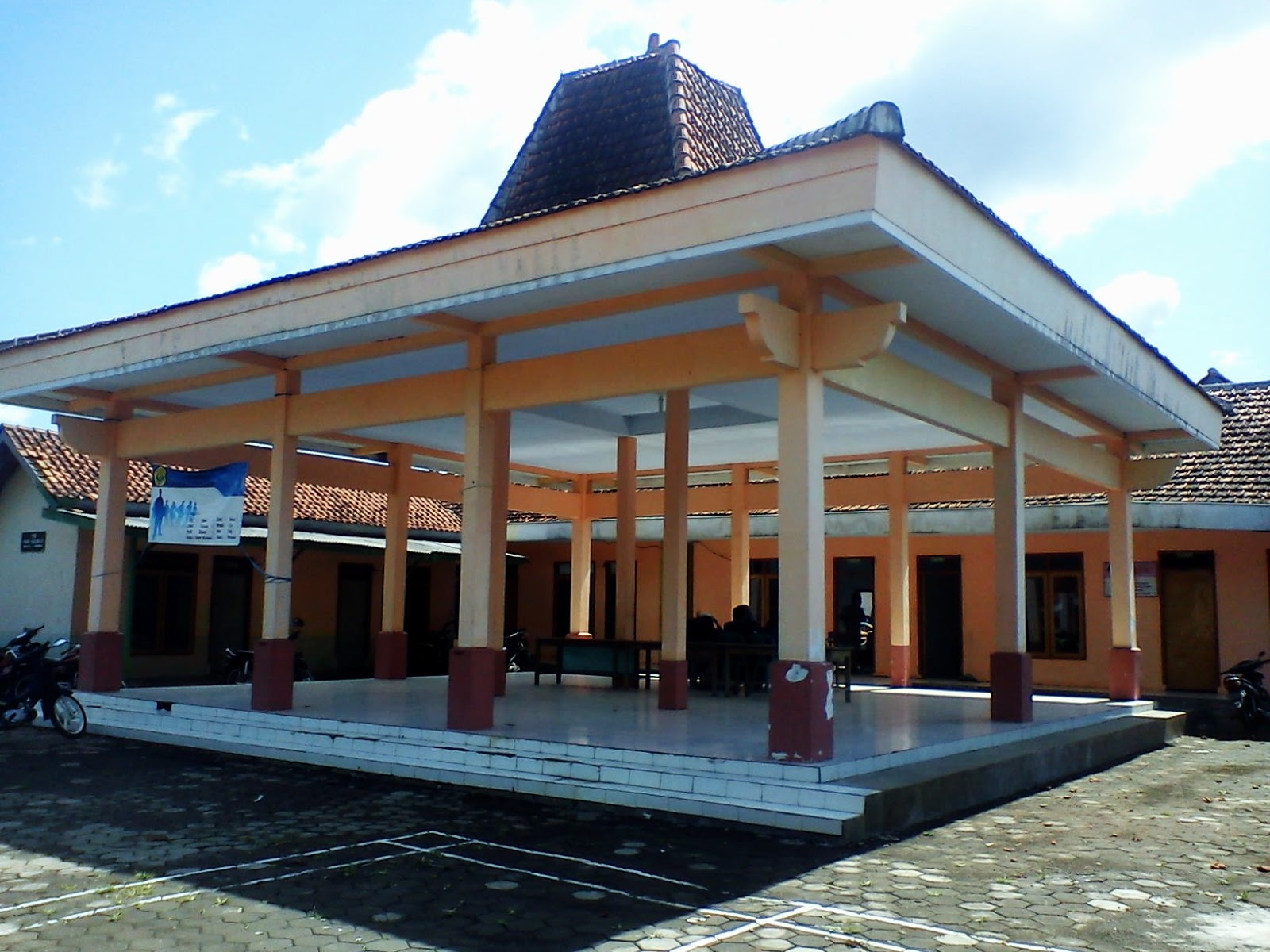 Balai Desa Kaliglagah 2013 ~ Desa Kaliglagah