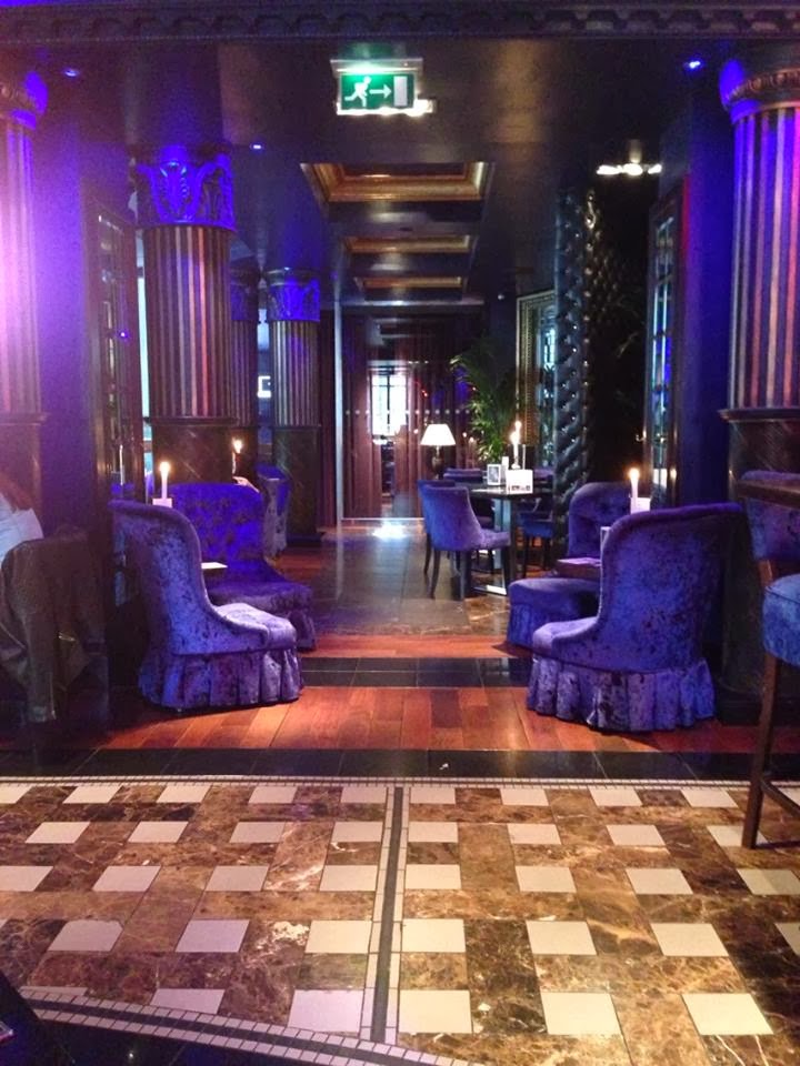 Ray of glitter: Afternoon Tea at Le Monde Edinburgh