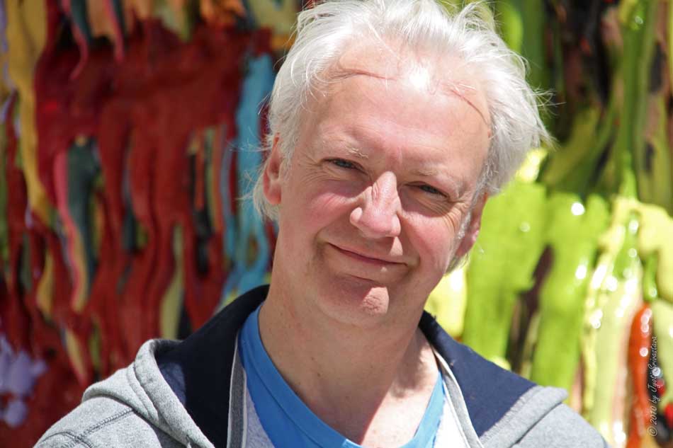 Public Art in Chicago: Eye and Cardinal [By Tony Tasset]