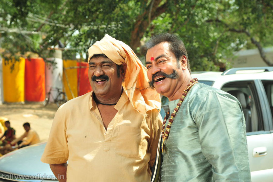 Poola Rangadu Movie New Photos stills Sunil Isha Chawla