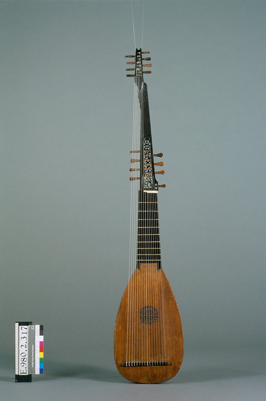 The Lute's Progress,: Designing and Building the Lesser French Theorbo ...