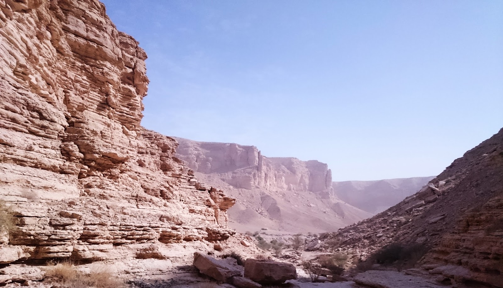 Conquering the Great Hidden Valley of Saudi Arabia - Life of Adventure