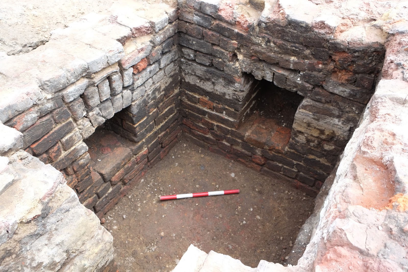 Urban Archaeology: 100 Minories: post-medieval drains and sewers…