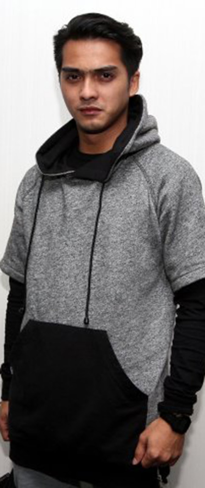 Biografi Ricky Harun - Biografi dan Sejarah