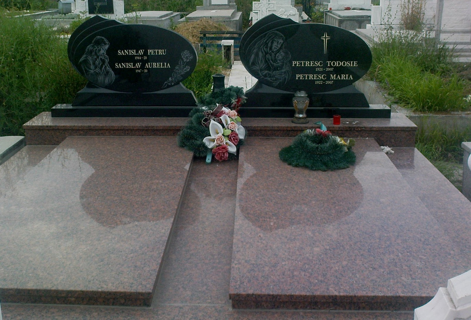 monumente funerare: monumente funerare