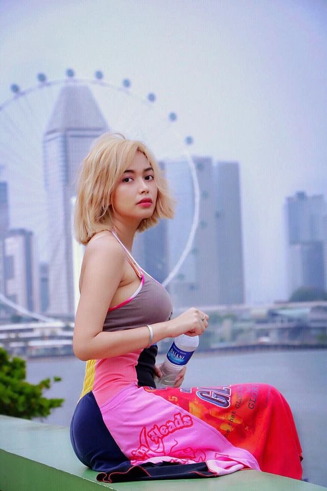 Nwe Nwe Htun Myanmar Model Girl