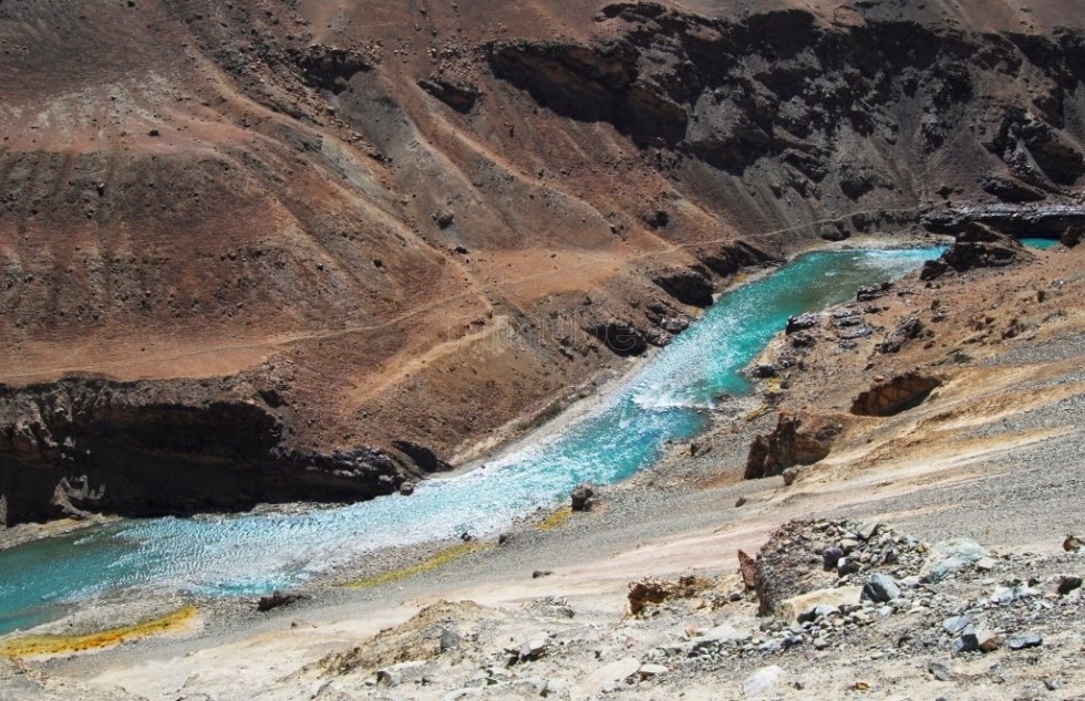 Icono ADN Spain 08: 300-320-500-600-3000-6000: El Rio Indo ...