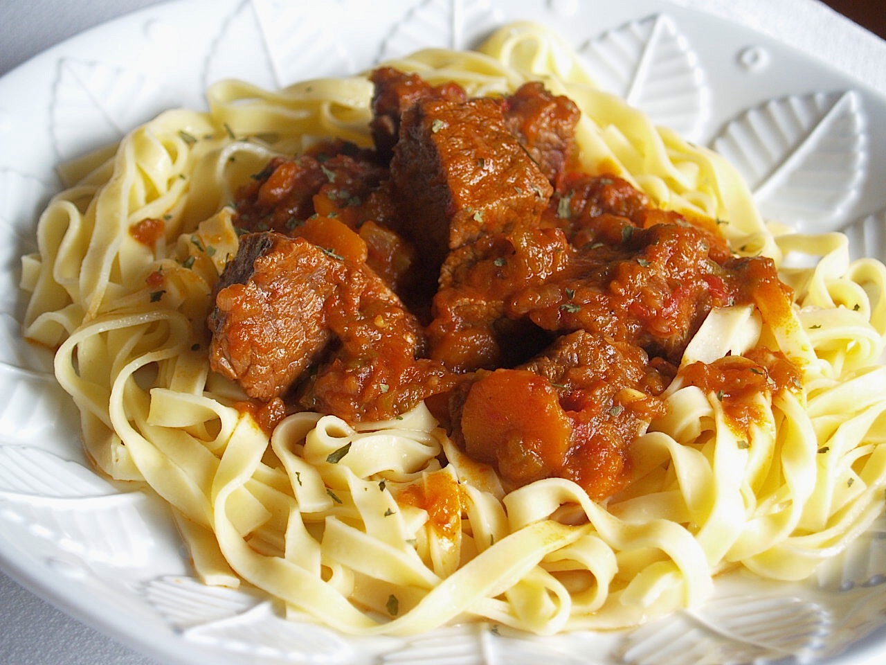 O GARFELO: GULASH HUNGARO para la vuelta al mundo de Igloo Cooking