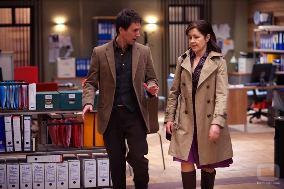 Los Ojos del Espectador: los misterios de laura