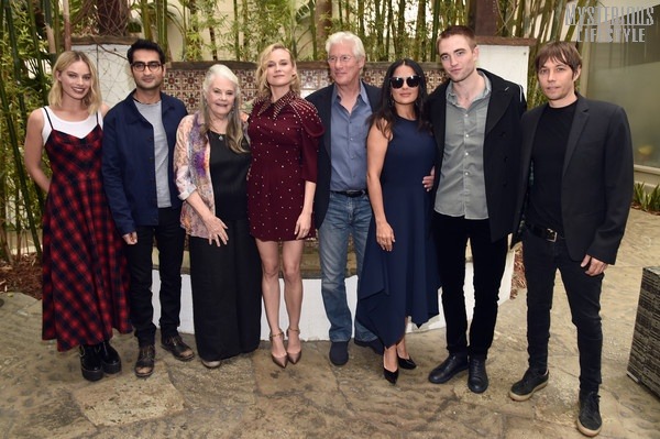 Margot Robbie Biography, Lifestyle, Network, Family, Husband, Income ...