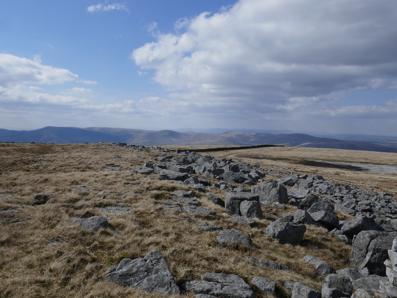 All The Gear But No Idea: Mallerstang Edge, Swarth Fell & Wild Boar Fell