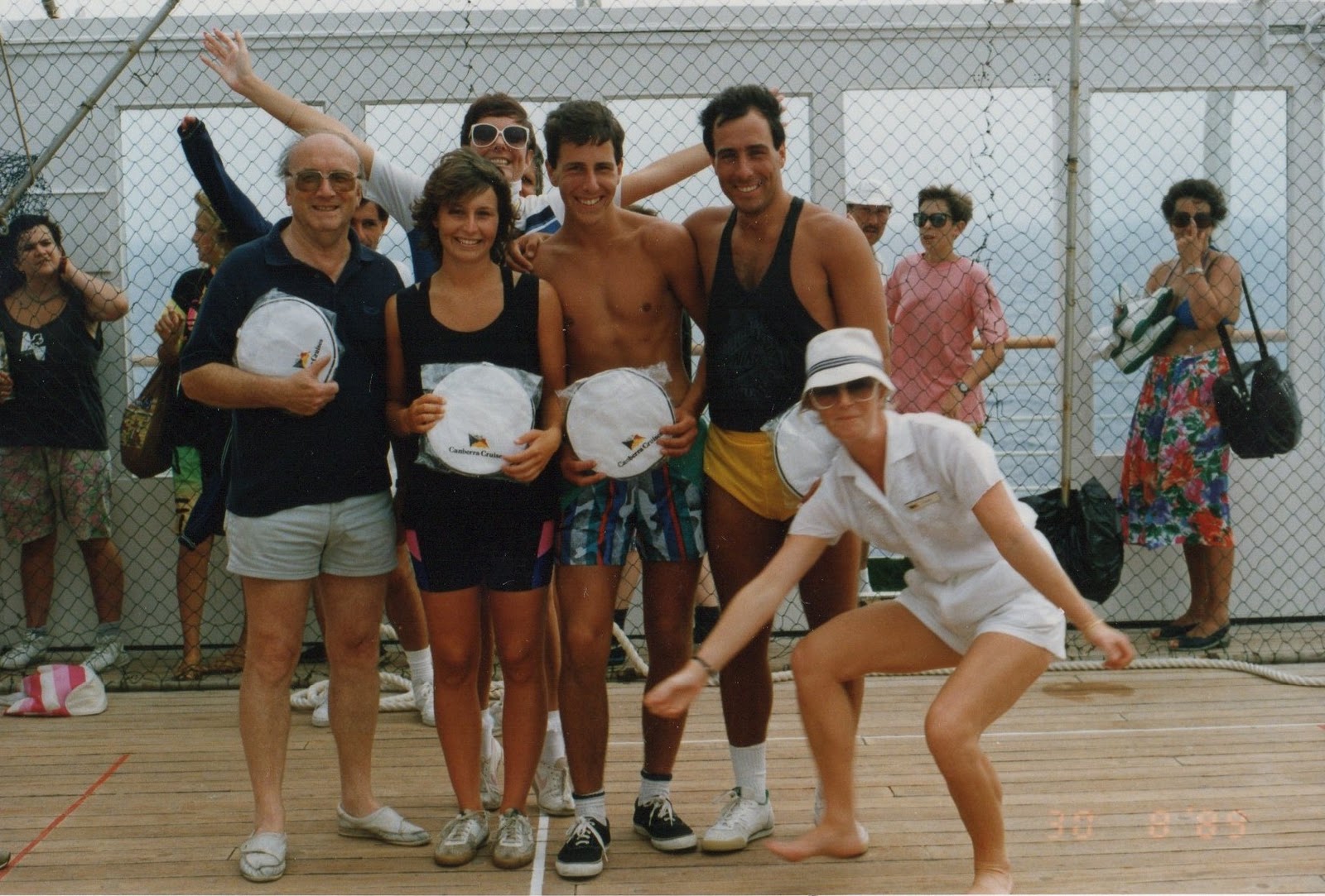 Good Times Cruising - Canberra & Oriana: Entertainment Officers