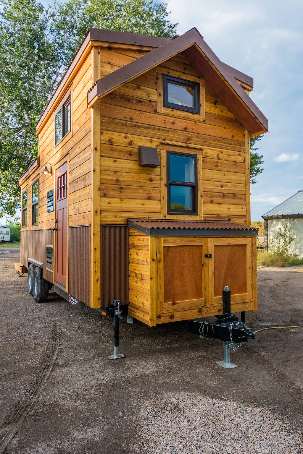 TINY HOUSE TOWN: Davis' Mitchcraft Tiny House